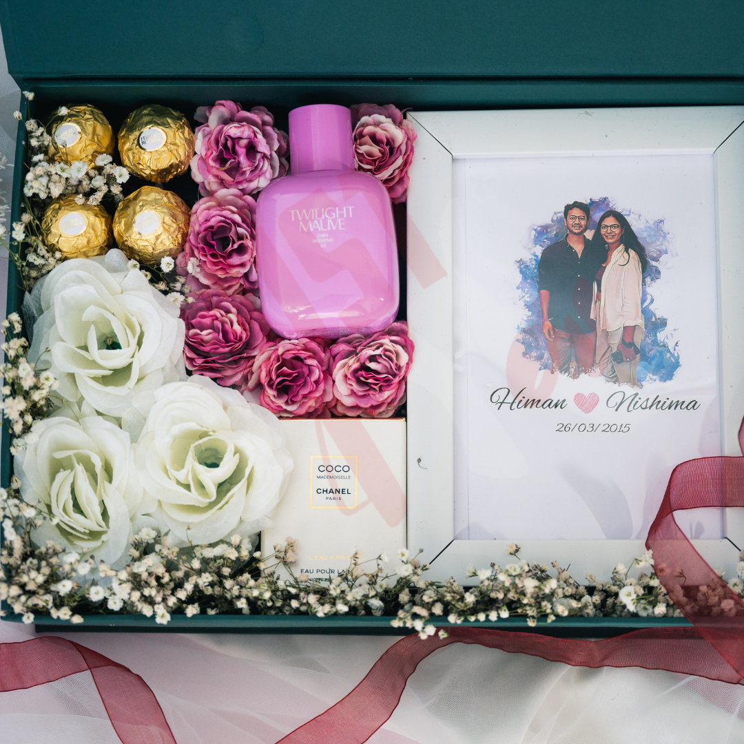 Classic Love Combo for Her - Jusst4You